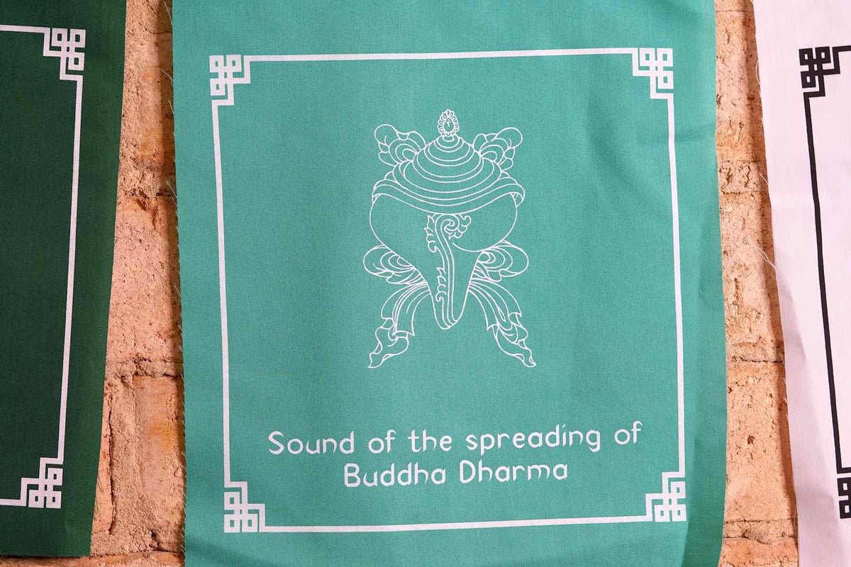 Best Quality Prayer Flag for Good Luck and Decoration